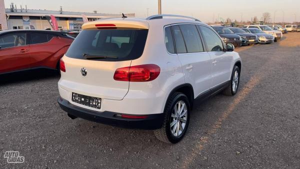 Balts Volkswagen Tiguan 2012 Marijampole, ar dzinēja tilpumu 1.40 L un nobraukumu 211 tūkst. km par 7200 €, foto 7 vietnē AUTOMOTO.COM.LV