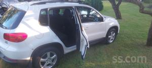 Balts Volkswagen Tiguan 2012 Rīga, ar dzinēja tilpumu 1.40 L un nobraukumu 340 tūkst. km par 5500 €, foto 8 vietnē AUTOMOTO.COM.LV