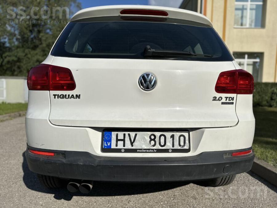 Balts Volkswagen Tiguan 2012 Rīga, ar dzinēja tilpumu 2.00 L un nobraukumu 350 tūkst. km par 5200 €, foto 5 vietnē AUTOMOTO.COM.LV
