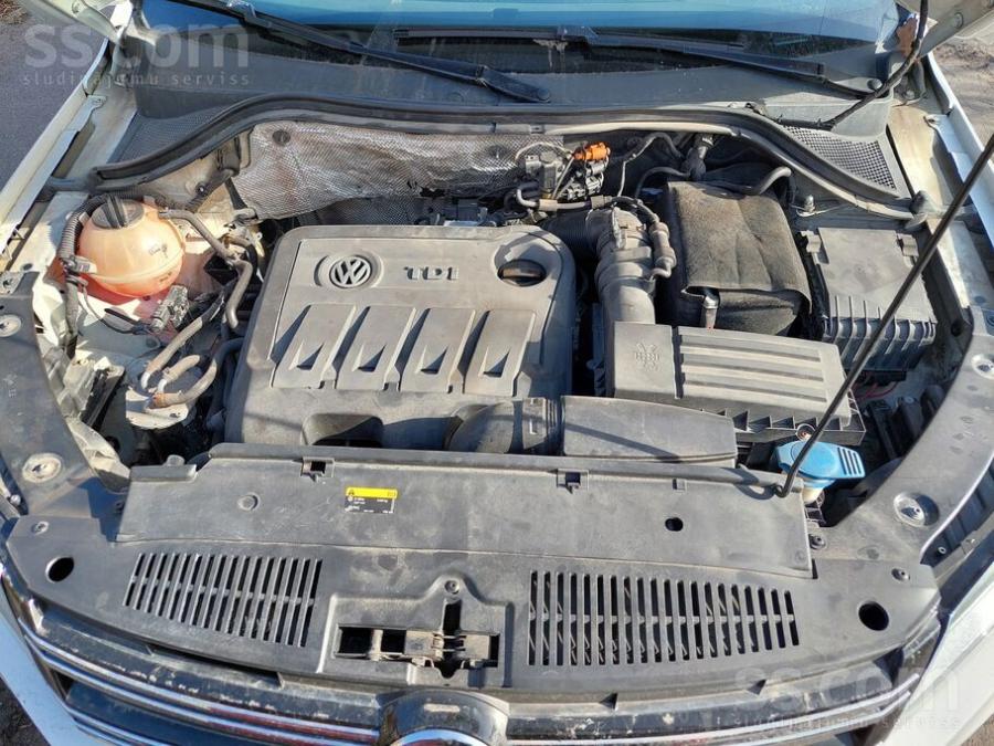 Balts Volkswagen Tiguan 2012 Rīga, ar dzinēja tilpumu 2.00 L un nobraukumu 350 tūkst. km par 5200 €, foto 10 vietnē AUTOMOTO.COM.LV
