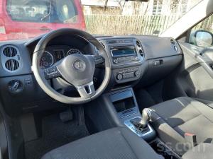 Balts Volkswagen Tiguan 2012 Rīga, ar dzinēja tilpumu 2.00 L un nobraukumu 350 tūkst. km par 5200 €, foto 14 vietnē AUTOMOTO.COM.LV
