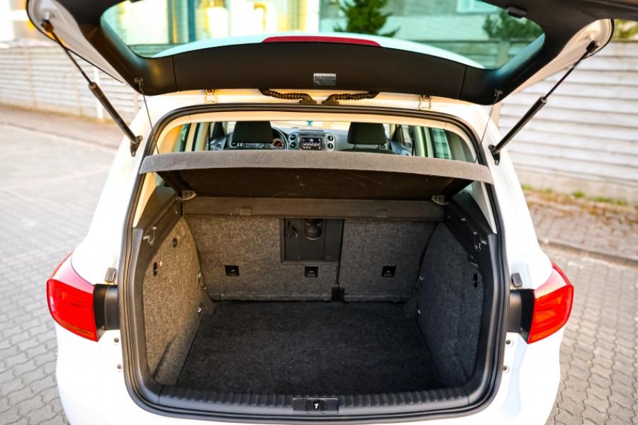 Белый Фольксваген Тигуан 2012 в Рига, объемом двигателя 1.40 л и пробегом 265 тыс. км за 8800 €, фото 5 на AUTOMOTO.COM.LV