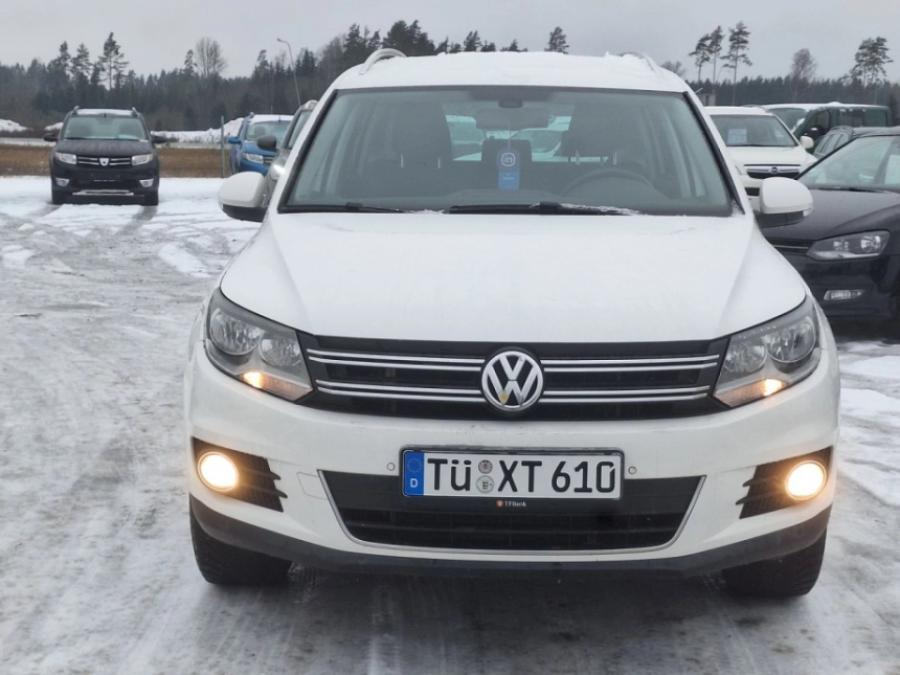Balts Volkswagen Tiguan 2012 Rīga, ar dzinēja tilpumu 2.00 L un nobraukumu 255 tūkst. km par 8500 €, foto 11 vietnē AUTOMOTO.COM.LV
