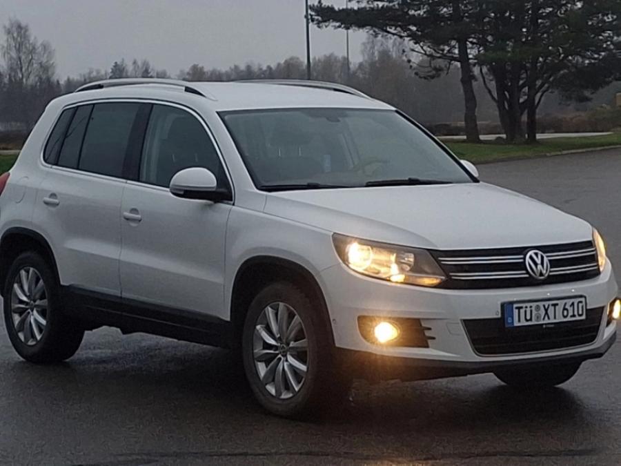 Balts Volkswagen Tiguan 2012 Rīga, ar dzinēja tilpumu 2.00 L un nobraukumu 255 tūkst. km par 8500 €, foto 14 vietnē AUTOMOTO.COM.LV