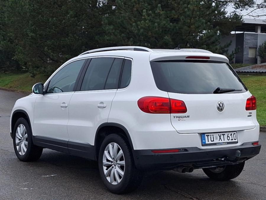 Balts Volkswagen Tiguan 2012 Rīga, ar dzinēja tilpumu 2.00 L un nobraukumu 255 tūkst. km par 8500 €, foto 31 vietnē AUTOMOTO.COM.LV