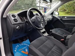 Balts Volkswagen Tiguan 2012 Rīga, ar dzinēja tilpumu 2.00 L un nobraukumu 255 tūkst. km par 8500 €, foto 63 vietnē AUTOMOTO.COM.LV
