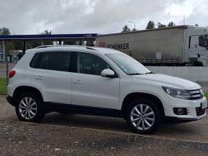 Balts Volkswagen Tiguan 2012 Rīga, ar dzinēja tilpumu 2.00 L un nobraukumu 255 tūkst. km par 8500 €, foto 75 vietnē AUTOMOTO.COM.LV