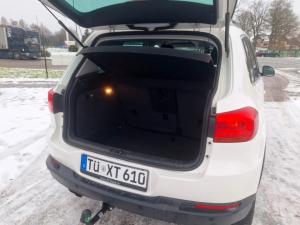 Balts Volkswagen Tiguan 2012 Rīga, ar dzinēja tilpumu 2.00 L un nobraukumu 255 tūkst. km par 8500 €, foto 76 vietnē AUTOMOTO.COM.LV