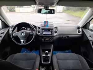 Balts Volkswagen Tiguan 2012 Rīga, ar dzinēja tilpumu 2.00 L un nobraukumu 255 tūkst. km par 8500 €, foto 78 vietnē AUTOMOTO.COM.LV