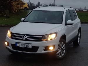 Balts Volkswagen Tiguan 2012 Rīga, ar dzinēja tilpumu 2.00 L un nobraukumu 255 tūkst. km par 8500 €, foto 81 vietnē AUTOMOTO.COM.LV