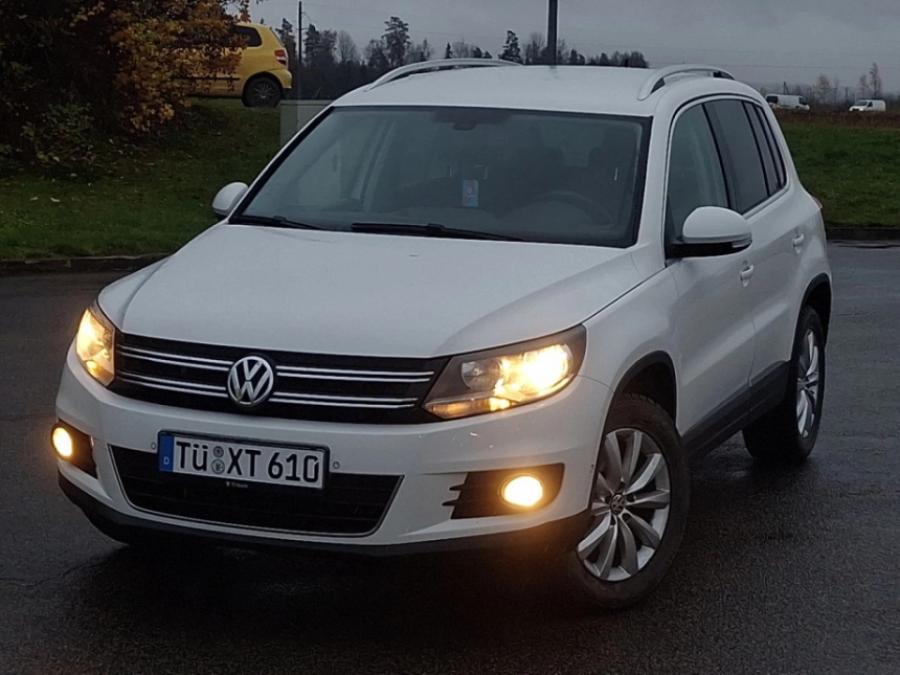 Balts Volkswagen Tiguan 2012 Rīga, ar dzinēja tilpumu 2.00 L un nobraukumu 255 tūkst. km par 8500 €, foto 81 vietnē AUTOMOTO.COM.LV