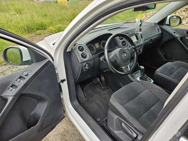 Balts Volkswagen Tiguan 2012 Pasvalys, ar dzinēja tilpumu 2.00 L un nobraukumu 255 tūkst. km par 8500 €, foto 10 vietnē AUTOMOTO.COM.LV