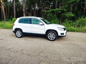 Balts Volkswagen Tiguan 2012 Daugavpils, ar dzinēja tilpumu 2.00 L un nobraukumu 234 tūkst. km par 9300 €, foto 3 vietnē AUTOMOTO.COM.LV