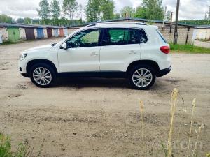 Balts Volkswagen Tiguan 2012 Daugavpils, ar dzinēja tilpumu 2.00 L un nobraukumu 234 tūkst. km par 9300 €, foto 4 vietnē AUTOMOTO.COM.LV