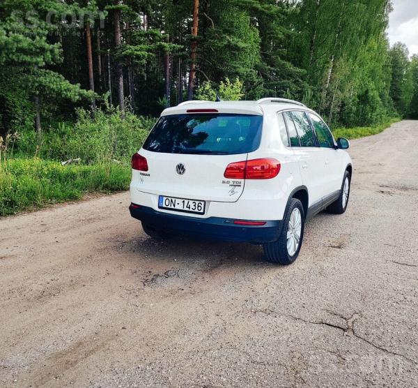 Balts Volkswagen Tiguan 2012 Daugavpils, ar dzinēja tilpumu 2.00 L un nobraukumu 234 tūkst. km par 9300 €, foto 4 vietnē AUTOMOTO.COM.LV