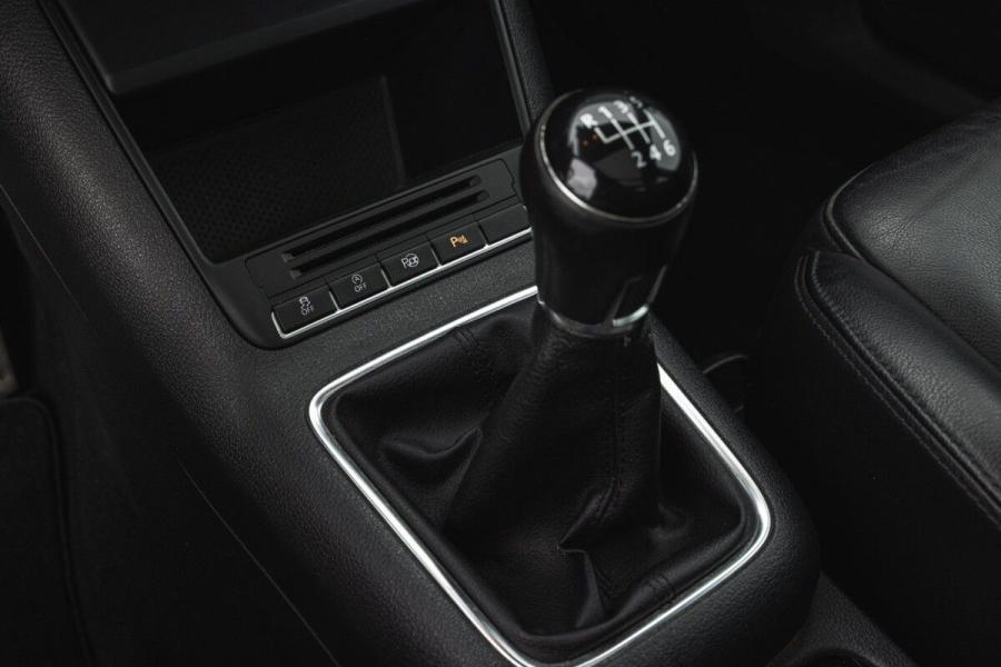 Balts Volkswagen Tiguan 2012 Ventspils, ar dzinēja tilpumu 2.00 L un nobraukumu 260 tūkst. km par 7900 €, foto 26 vietnē AUTOMOTO.COM.LV