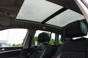 Balts Volkswagen Tiguan 2012 Ventspils, ar dzinēja tilpumu 2.00 L un nobraukumu 260 tūkst. km par 7900 €, foto 31 vietnē AUTOMOTO.COM.LV