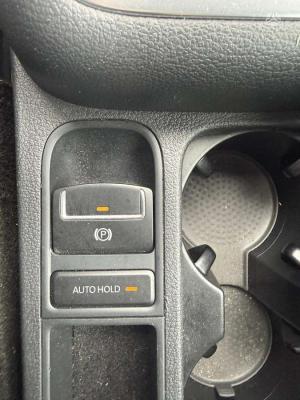 White Volkswagen Tiguan 2012 in Kaunas, with an engine capacity of 1.97 L and mileage of 263 thousand km for 8444 €, photo 16 on AUTOMOTO.COM.LV