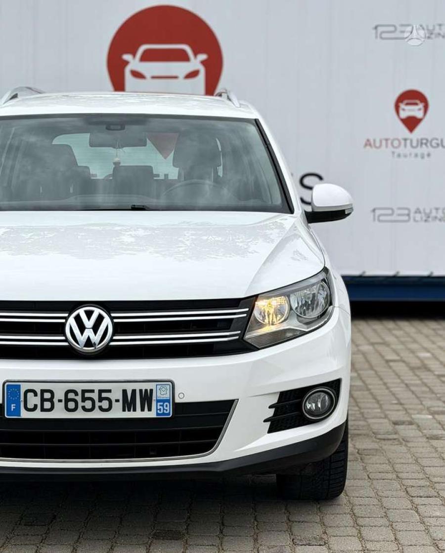 White Volkswagen Tiguan 2012 in Taurage, with an engine capacity of 1.97 L and mileage of 255 thousand km for 7300 €, photo 7 on AUTOMOTO.COM.LV