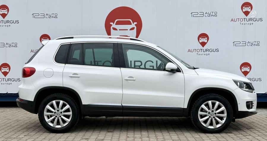 White Volkswagen Tiguan 2012 in Taurage, with an engine capacity of 1.97 L and mileage of 255 thousand km for 7300 €, photo 13 on AUTOMOTO.COM.LV