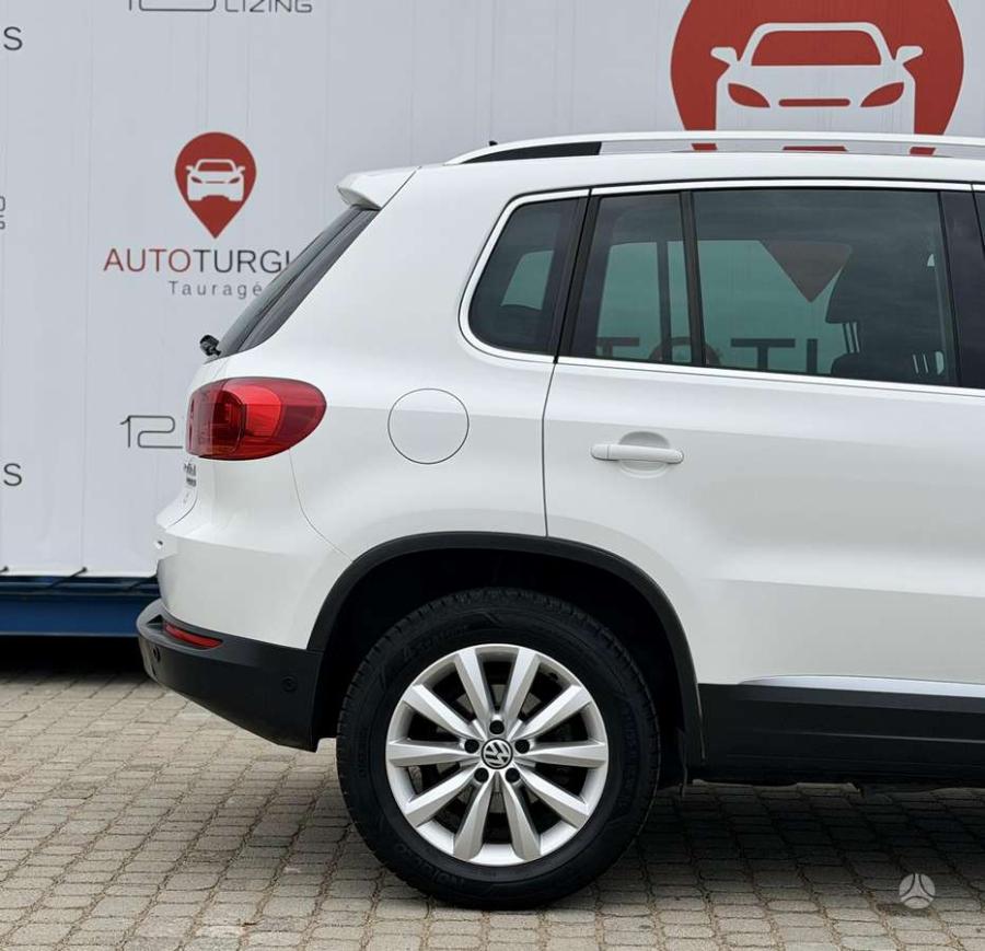 White Volkswagen Tiguan 2012 in Taurage, with an engine capacity of 1.97 L and mileage of 255 thousand km for 7300 €, photo 14 on AUTOMOTO.COM.LV