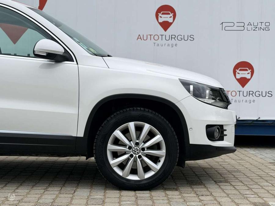 White Volkswagen Tiguan 2012 in Taurage, with an engine capacity of 1.97 L and mileage of 255 thousand km for 7300 €, photo 15 on AUTOMOTO.COM.LV