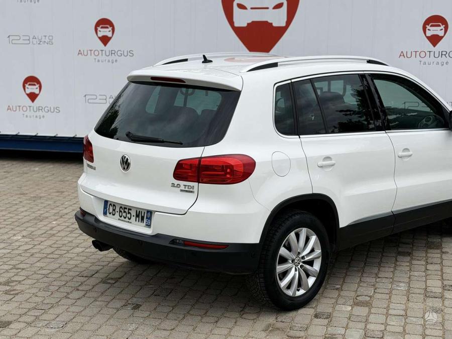 White Volkswagen Tiguan 2012 in Taurage, with an engine capacity of 1.97 L and mileage of 255 thousand km for 7300 €, photo 20 on AUTOMOTO.COM.LV