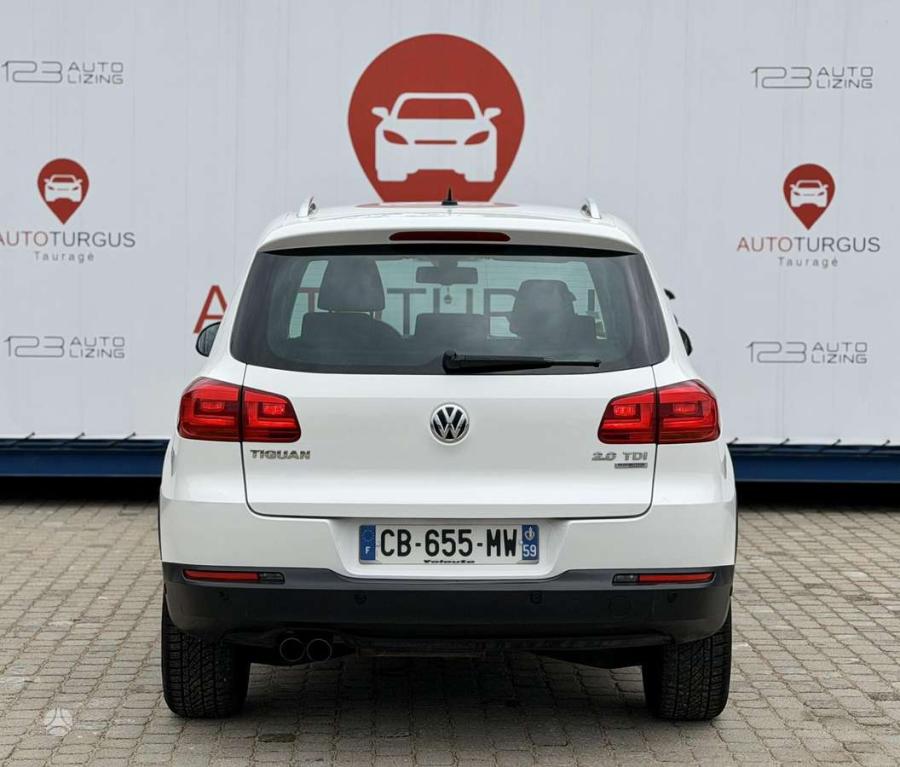 White Volkswagen Tiguan 2012 in Taurage, with an engine capacity of 1.97 L and mileage of 255 thousand km for 7300 €, photo 23 on AUTOMOTO.COM.LV