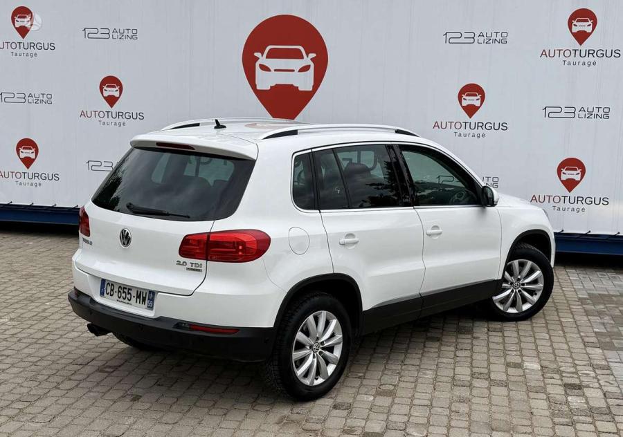 White Volkswagen Tiguan 2012 in Taurage, with an engine capacity of 1.97 L and mileage of 255 thousand km for 7300 €, photo 25 on AUTOMOTO.COM.LV