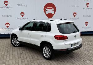 White Volkswagen Tiguan 2012 in Taurage, with an engine capacity of 1.97 L and mileage of 255 thousand km for 7300 €, photo 26 on AUTOMOTO.COM.LV