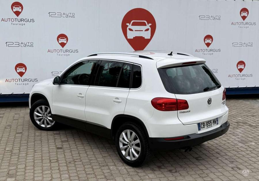 White Volkswagen Tiguan 2012 in Taurage, with an engine capacity of 1.97 L and mileage of 255 thousand km for 7300 €, photo 26 on AUTOMOTO.COM.LV