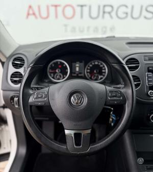 White Volkswagen Tiguan 2012 in Taurage, with an engine capacity of 1.97 L and mileage of 255 thousand km for 7300 €, photo 44 on AUTOMOTO.COM.LV