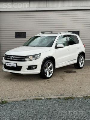 White Volkswagen Tiguan 2012 in Jelgava, with an engine capacity of 1.40 L and mileage of 169 thousand km for 10990 €, photo 3 on AUTOMOTO.COM.LV