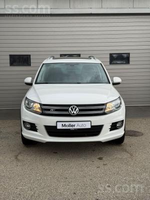 White Volkswagen Tiguan 2012 in Jelgava, with an engine capacity of 1.40 L and mileage of 169 thousand km for 10990 €, photo 4 on AUTOMOTO.COM.LV
