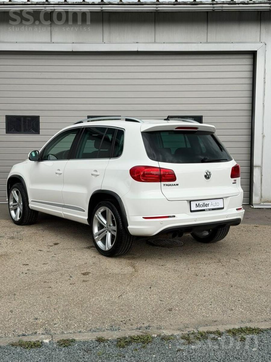 White Volkswagen Tiguan 2012 in Jelgava, with an engine capacity of 1.40 L and mileage of 169 thousand km for 10990 €, photo 7 on AUTOMOTO.COM.LV