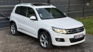 White Volkswagen Tiguan 2012 in Jonava, with an engine capacity of 1.97 L and mileage of 226 thousand km for 7900 €, photo 12 on AUTOMOTO.COM.LV