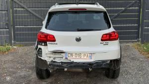 White Volkswagen Tiguan 2012 in Jonava, with an engine capacity of 1.97 L and mileage of 226 thousand km for 7900 €, photo 15 on AUTOMOTO.COM.LV