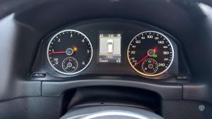 White Volkswagen Tiguan 2012 in Jonava, with an engine capacity of 1.97 L and mileage of 226 thousand km for 7900 €, photo 24 on AUTOMOTO.COM.LV