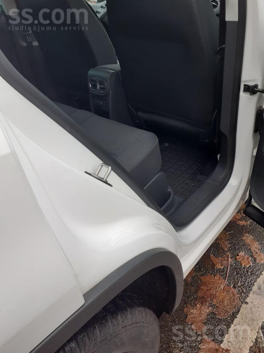 Balts Volkswagen Tiguan 2012 Jūrmala, ar dzinēja tilpumu 1.40 L un nobraukumu 71 tūkst. km par 13850 €, foto 8 vietnē AUTOMOTO.COM.LV