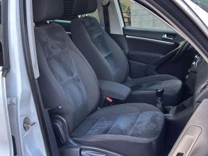 Balts Volkswagen Tiguan 2012 Kauņa, ar dzinēja tilpumu 2.00 L un nobraukumu 266 tūkst. km par 8850 €, foto 23 vietnē AUTOMOTO.COM.LV