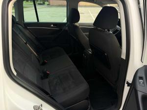 Balts Volkswagen Tiguan 2012 Utena, ar dzinēja tilpumu 1.97 L un nobraukumu 262 tūkst. km par 9990 €, foto 30 vietnē AUTOMOTO.COM.LV
