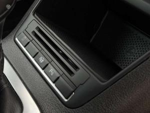 Balts Volkswagen Tiguan 2012 Utena, ar dzinēja tilpumu 1.97 L un nobraukumu 262 tūkst. km par 9990 €, foto 35 vietnē AUTOMOTO.COM.LV