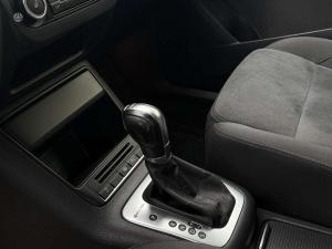 Balts Volkswagen Tiguan 2012 Utena, ar dzinēja tilpumu 1.97 L un nobraukumu 262 tūkst. km par 9990 €, foto 36 vietnē AUTOMOTO.COM.LV