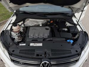 Balts Volkswagen Tiguan 2012 Utena, ar dzinēja tilpumu 1.97 L un nobraukumu 262 tūkst. km par 9990 €, foto 37 vietnē AUTOMOTO.COM.LV