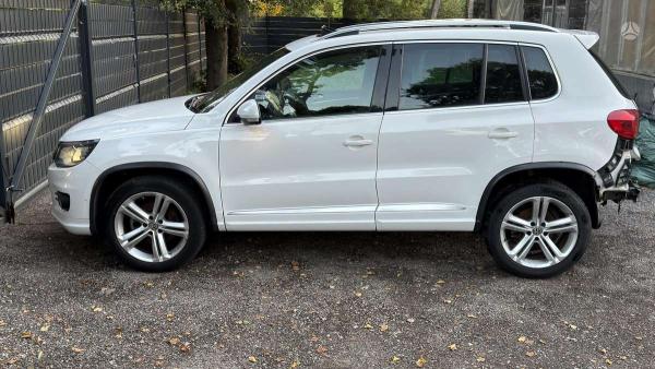 Balts Volkswagen Tiguan 2012 Jonava, ar dzinēja tilpumu 1.97 L un nobraukumu 226 tūkst. km par 7300 €, foto 9 vietnē AUTOMOTO.COM.LV