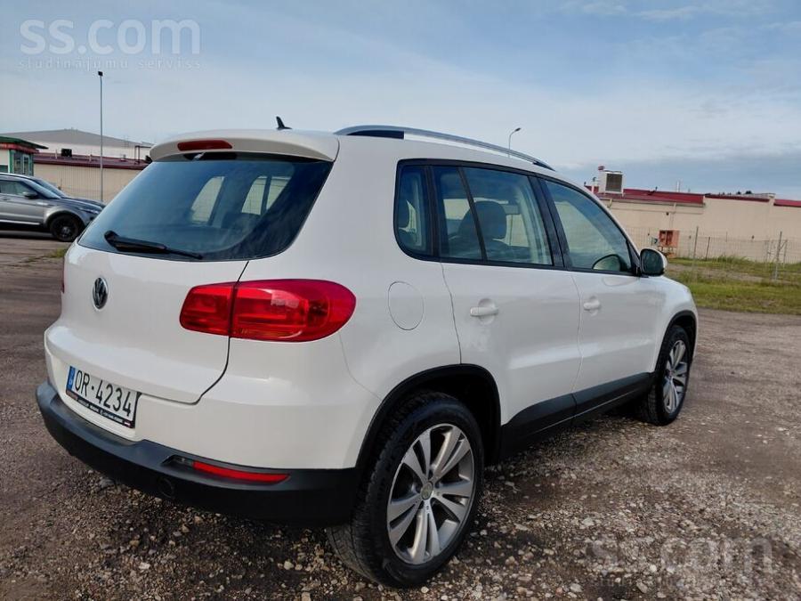 Balts Volkswagen Tiguan 2012 Rēzekne, ar dzinēja tilpumu 2.00 L un nobraukumu 0 tūkst. km par 7550 €, foto 4 vietnē AUTOMOTO.COM.LV