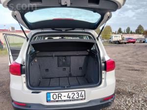 Balts Volkswagen Tiguan 2012 Rēzekne, ar dzinēja tilpumu 2.00 L un nobraukumu 0 tūkst. km par 7550 €, foto 9 vietnē AUTOMOTO.COM.LV