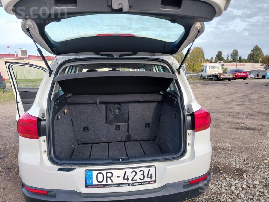 Balts Volkswagen Tiguan 2012 Rēzekne, ar dzinēja tilpumu 2.00 L un nobraukumu 0 tūkst. km par 7550 €, foto 9 vietnē AUTOMOTO.COM.LV
