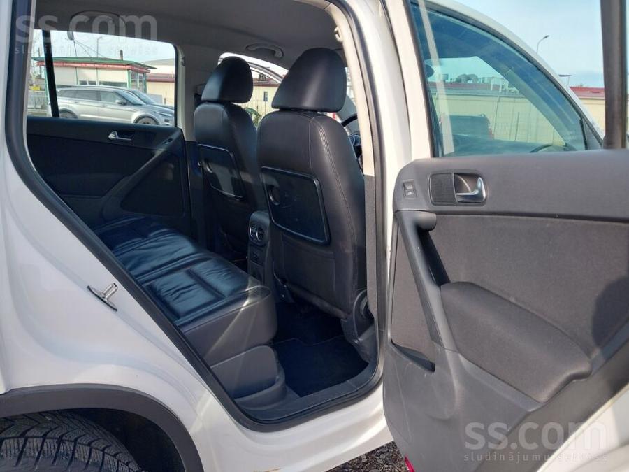 Balts Volkswagen Tiguan 2012 Rēzekne, ar dzinēja tilpumu 2.00 L un nobraukumu 0 tūkst. km par 7550 €, foto 11 vietnē AUTOMOTO.COM.LV
