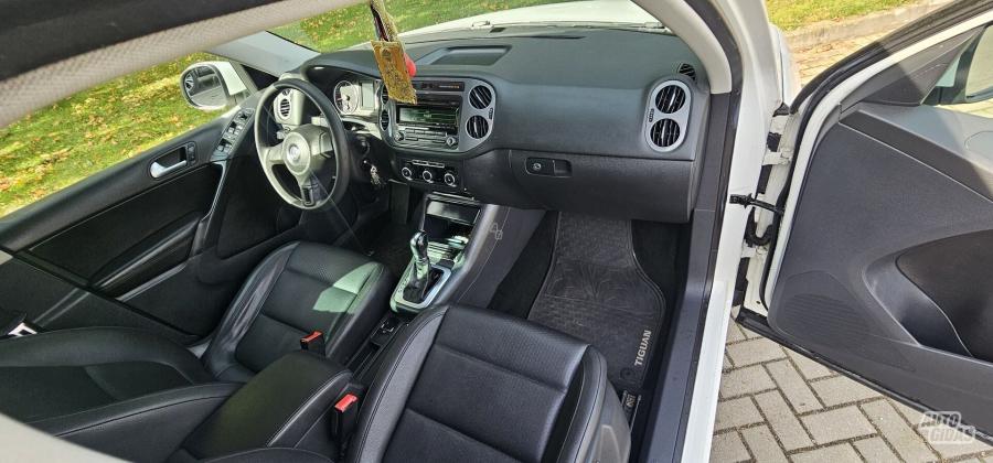 Balts Volkswagen Tiguan 2012 Trakai, ar dzinēja tilpumu 2.00 L un nobraukumu 209 tūkst. km par 5500 €, foto 19 vietnē AUTOMOTO.COM.LV